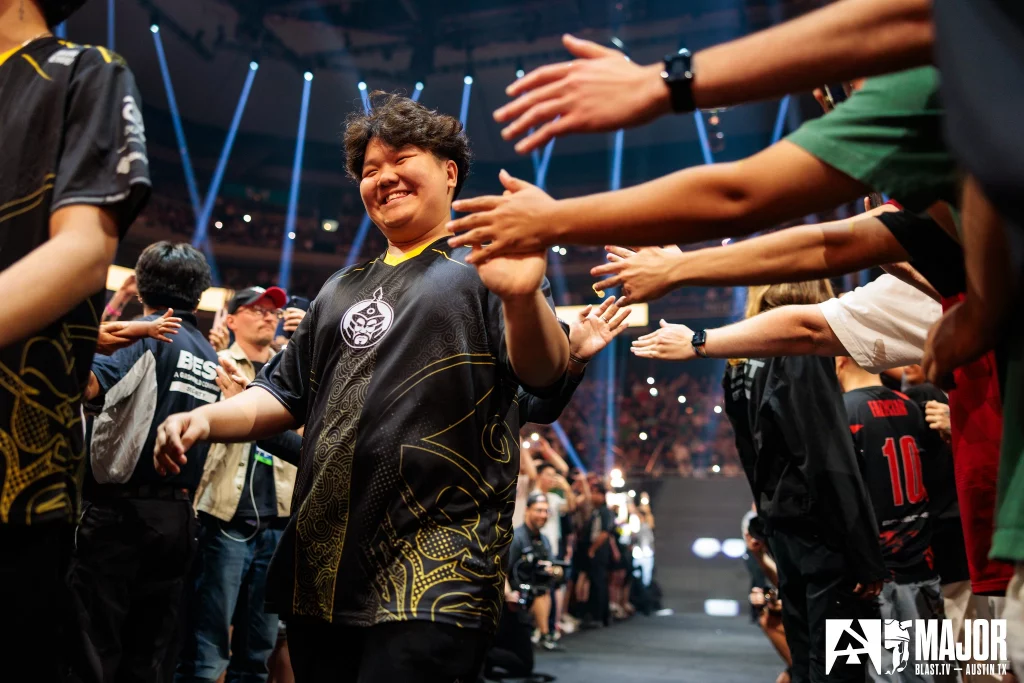 The MongolZ在BLAST.tv Austin Major 2025半决赛中横扫paiN